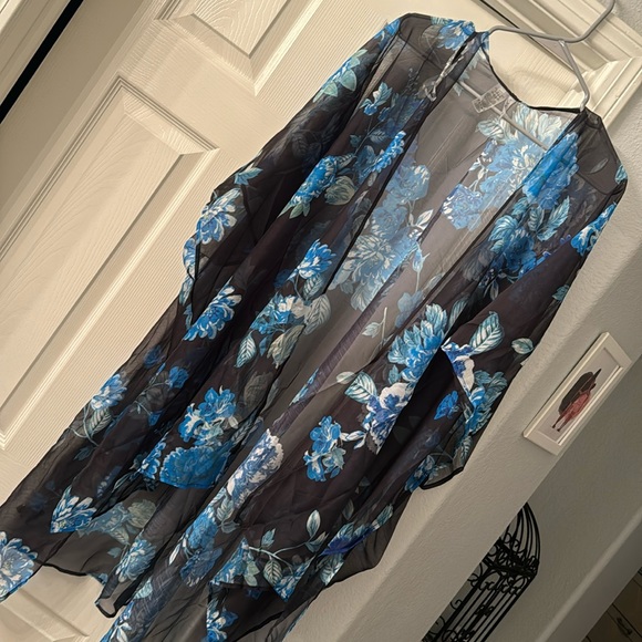 Cyn & Luca | Swim | Cyn Luca Swimsuit Coverup Blue Floral Xxl | Poshmark